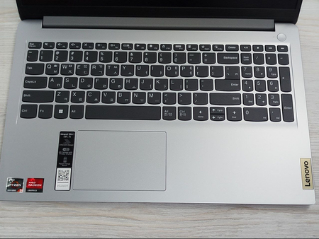 Ультратонкий ноутбук Lenovo idepad Slim 1 AMD Ryzen 5 5500U 12 потоков