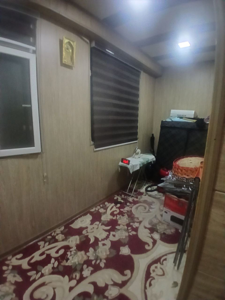 Jar Ariq 15 uy 9 qavatli uyninig 9 qavatida 2-xona 59 kv.m srochna