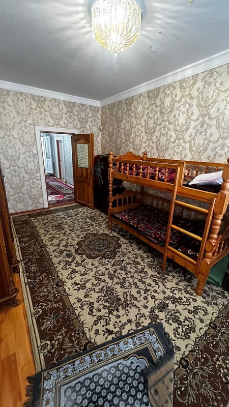 Продаётся 3 комнатная Чиланзар 12