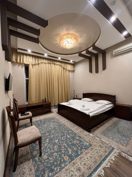 Mehmonxona ( hotel ) barcha qulayliklar mavjud