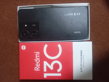 Redmi 13-C.  4-128gb kar dakument