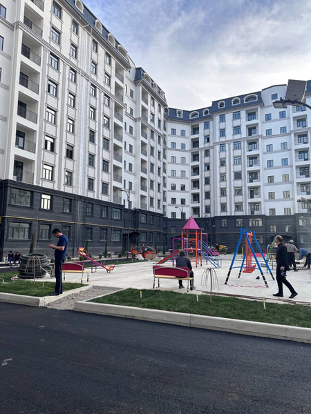 Срочно продам квартиру гор Ташкент р Мирза Улугбек Карасув Реседенсе