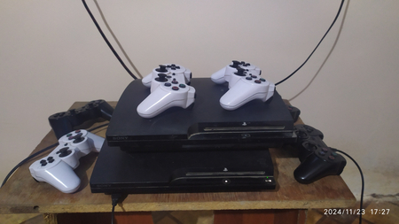 Playstation 3 sotiladi. 2 dona bor.