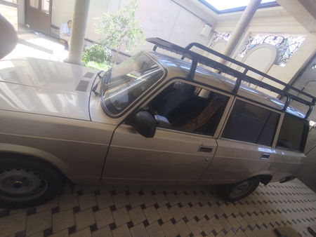 Sotiladi Vaz 2104 frugon