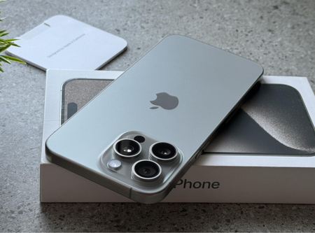 iPhone 15 Pro Max iPhone Xr New Yangi