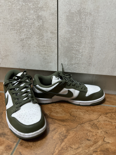Кроссовки Nike