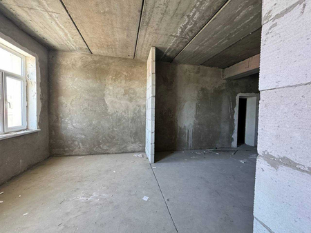 1 xonali 39m² 2-qavat uy sotiladi