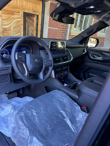 TAHOE RST 2023/2023 yil. Engi moshina 369km yurgan engi.