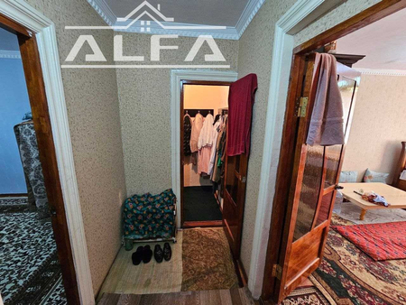 2 xonali 58m² 3-qavat sotiladi.