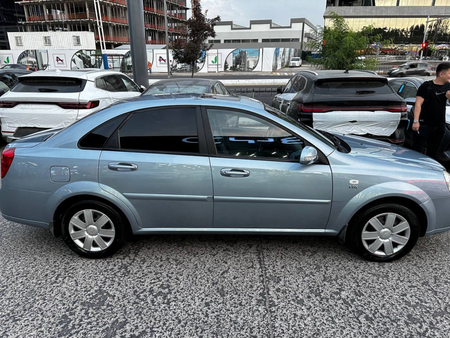 Chevrolet Lacetti 1.8