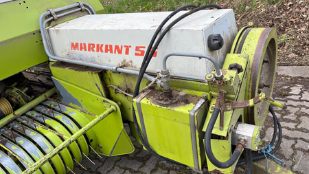 Claas Markant 55 Prespodborchik. Case, John Deere, Belarus tortadi