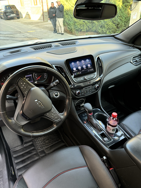 Chevrolet equinox rs