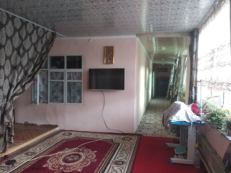 Yangi Zarafshon 1kv 20.a hovli sotiladi