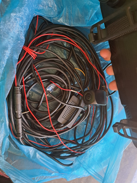 Продам видеорегистратор Ifound Q66s полный экран.состояние отличное