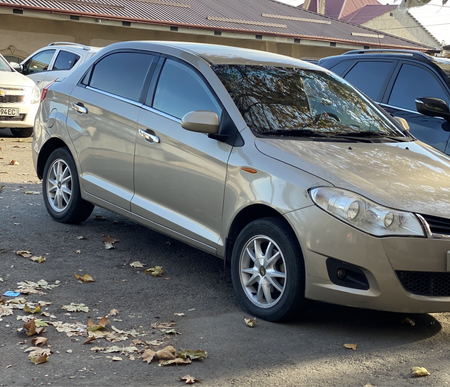 Zaz Forza Sedan. Sotiladi