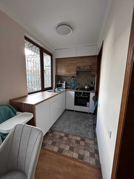 Продам квартиру на Ц-13 2/3/4