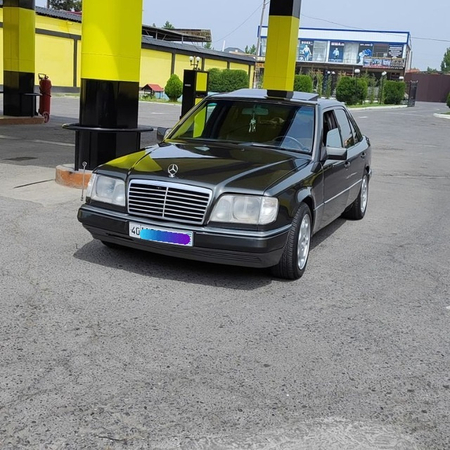 Mercedes-benz w124 E300