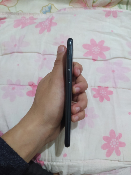 iPhone 7 128 ГБ