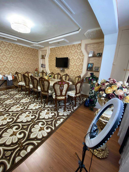 (К122960) Продается 4-х комнатная квартира в Мирабадском районе.