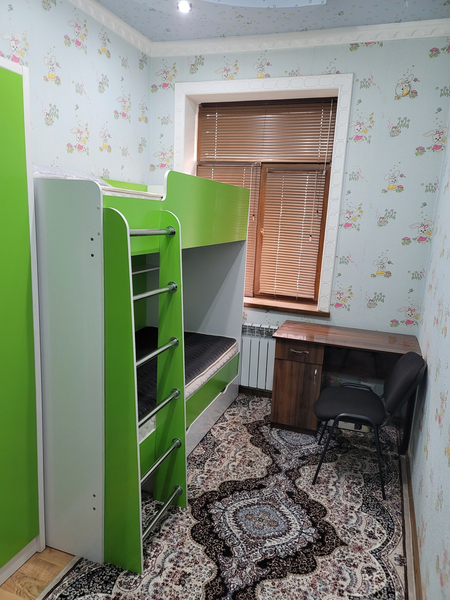 Продаётся 5 комнатная квартира