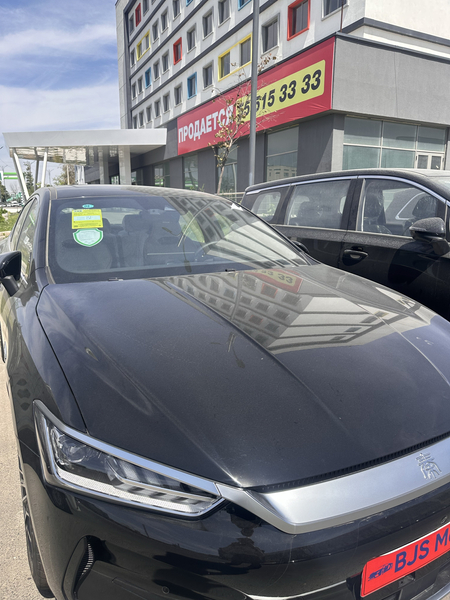 Qin Plus BYD electar