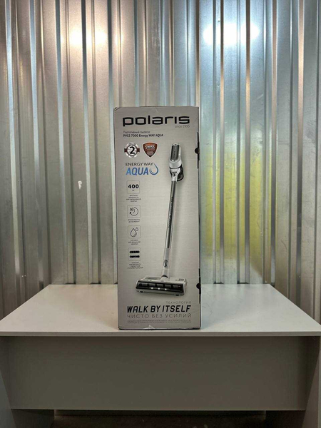 Продаю новые моющие вертикальные пылесосы Polaris PVCS 7000 AQUA