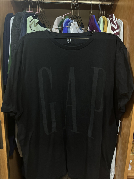 Разные футболки от бренда GAP