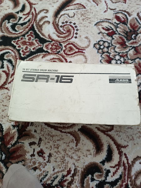 Alesis ритм барабан