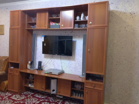 Комплект мебел сотилади