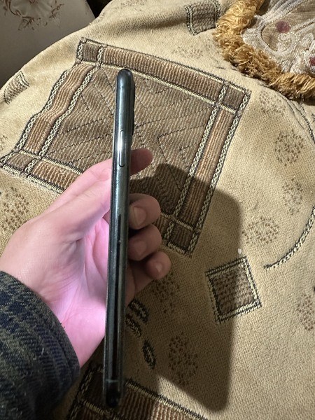 Iphone 11 pro max 256 LL/A Идеальное состояния телефона
