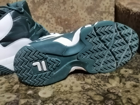 Высокие кроссовки,, FILA,, размер 47. Производство Вьетнам. Мужские.