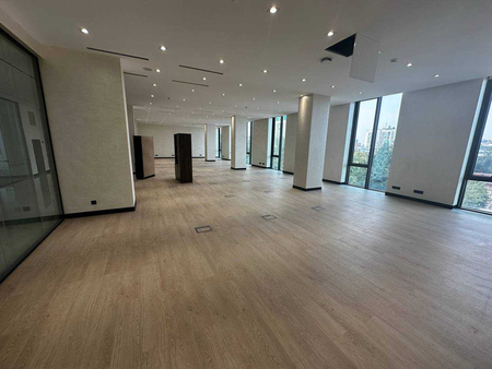 Аренда офиса 202 кв в бизнес центре Nova Plaza