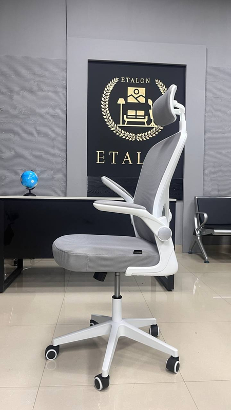 Офисное кресло модель 7801 aqua