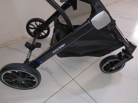 Продам прогулочную коляску Ining baby-чемодан, спинка механизм