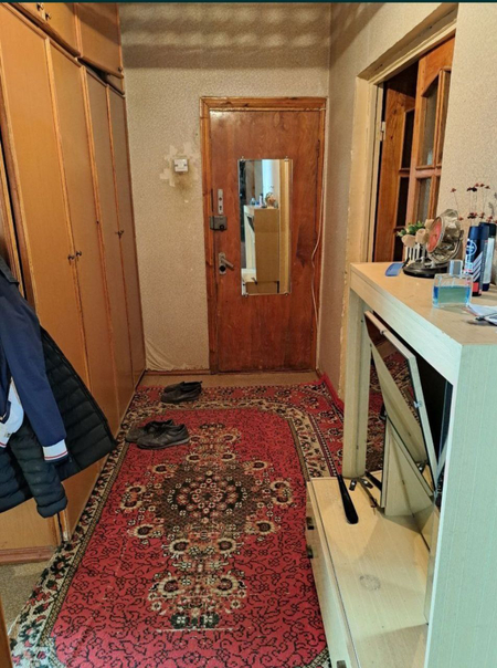 Сдается в аренду 3 комнатная квартира на массиве Карасу 6. - 350 у.е.