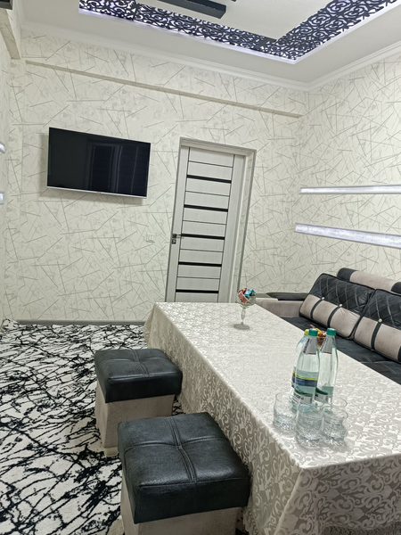 Dom sotiladi Nurafshon shaxar 3 xonali uy