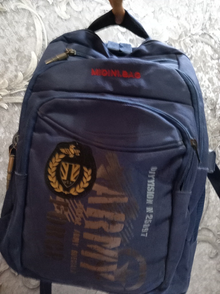 O'gil bolalar maktab sumkasi