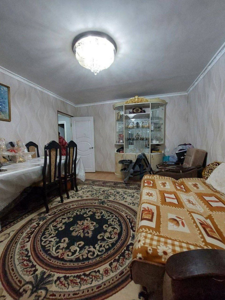 Продаётся 2х-комнатная квартира в Спутнике