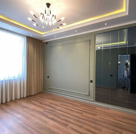 Продам 3х комнатную ЕВРО квартиру, метро Ойбек, Гостиница Россия