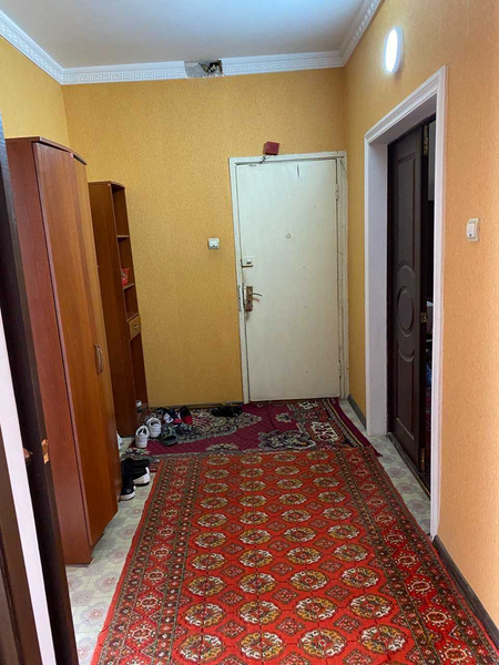Массив Куйлюк-4 квартира  4 х к, 4 этаж французская планировка