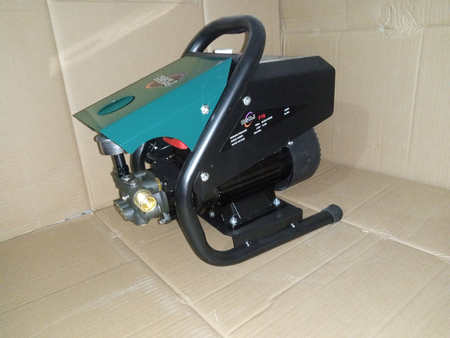 1800w karcher 160бар мойка высокого давления