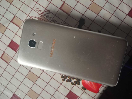 Samsung galaxy j6