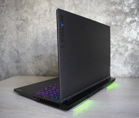 Lenovo Legion 7 15IMH05/i7-10750H/32GB/1,5TB SSD/GeForce RTX 2080 8GB