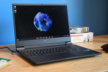 HP victus holati yangi