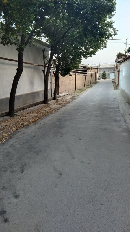 Juda yaxshi joyda Bozar yaqin.