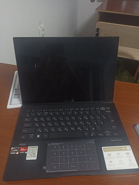 Asus Zenbook 14 oled