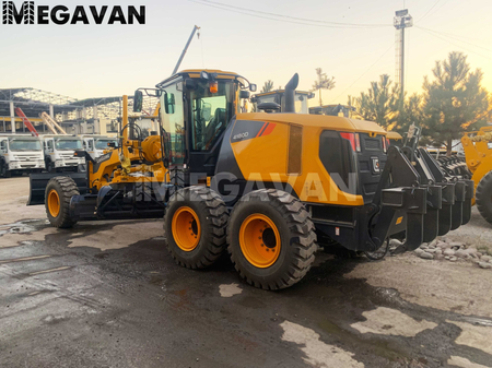 Автогрейдер LiuGong 4180D янги модел Тошкентда 180 greyder xcmg
