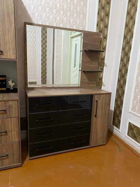 Spalne mebel Sotiladi yangi 8mln jizzax shaharda  kelishamiz oz