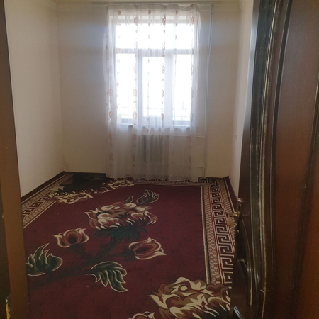 2xonali uy ijaraga beriladi.
