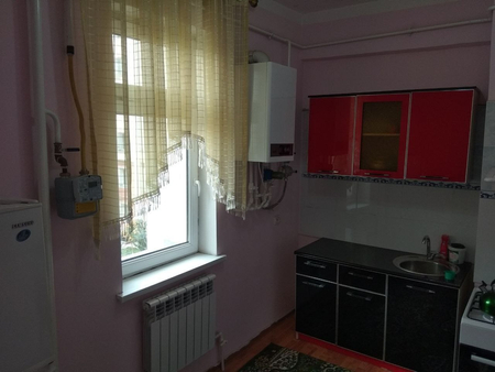 Продам 2/3/7 Сергели-5а чистая.